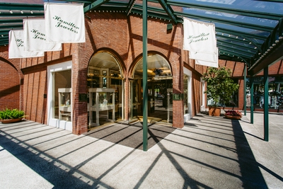 Pavilions Center | First Washington | First Washington